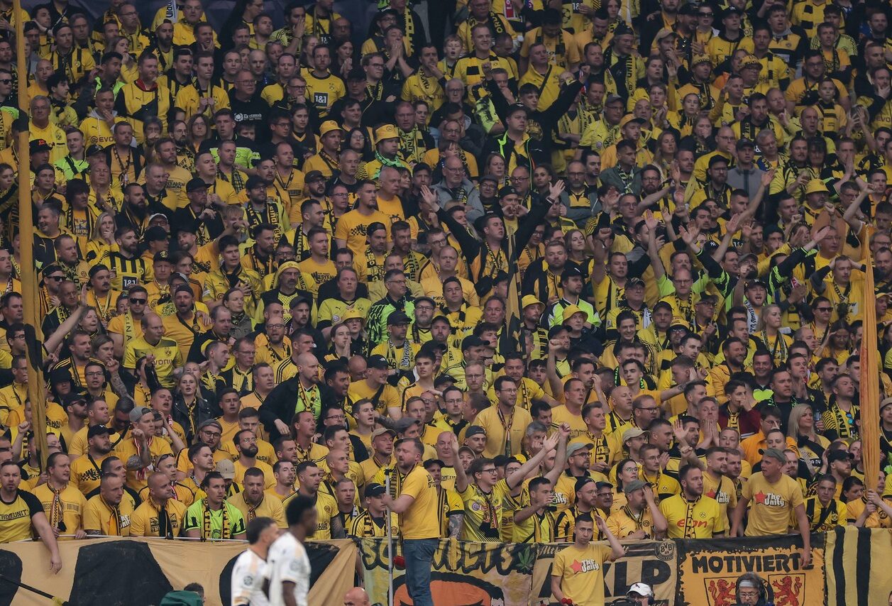 OFICIAL | Borussia Dortmund a semnat cu super-vârful!