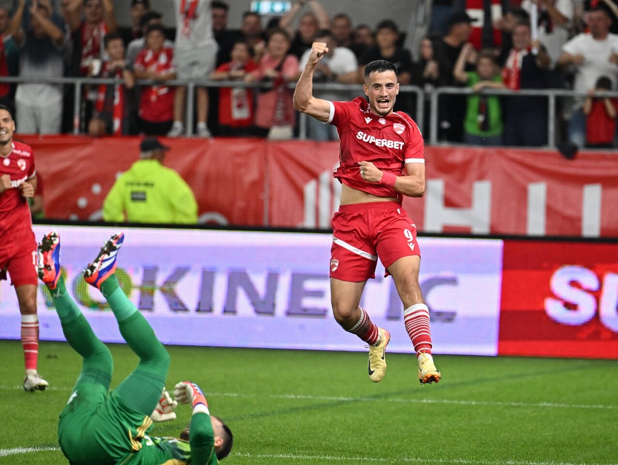 Dinamo impresionează înaintea derby-ului cu FCSB