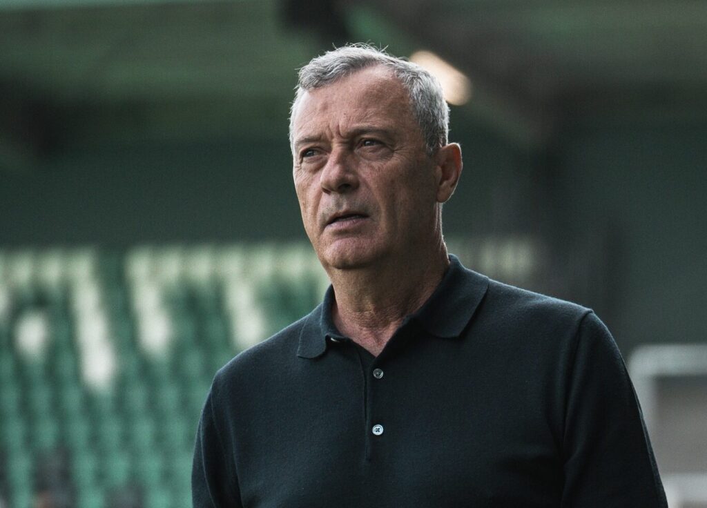 Mircea Rednic, prima victorie obținută alături de Standard Liege în ...